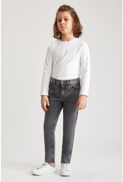 Defacto Erkek Çocuk Skınny Fit Yıpratma Detaylı Jean Pantolon T3336A621SP