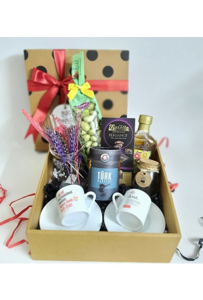 Tr Hediye Dost Çift Kişilik Kişiye Özel Tasarım Isimli Mesajlı Fincan Hediye Kutusu