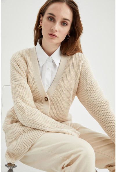 Defacto V Yaka Düğmeli Triko Tunik Hırka U0778AZ21SP