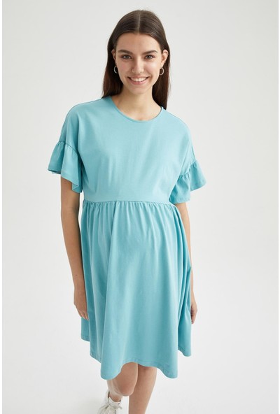 Defacto Oversize Fit Volan Detaylı Kısa Kollu Yazlık Hamile Elbisesi U6498AZ21SP Defacto Oversize Fit Volan Detaylı Kısa Kollu Yazlık Hamile Elbisesi U6498AZ21SP