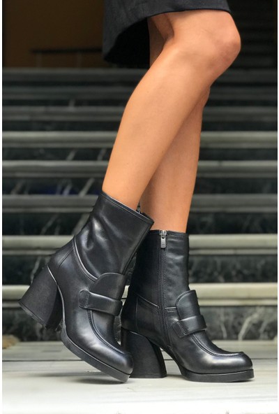 Trendytopuk Siyah Deri Topuklu Bot - Evıe
