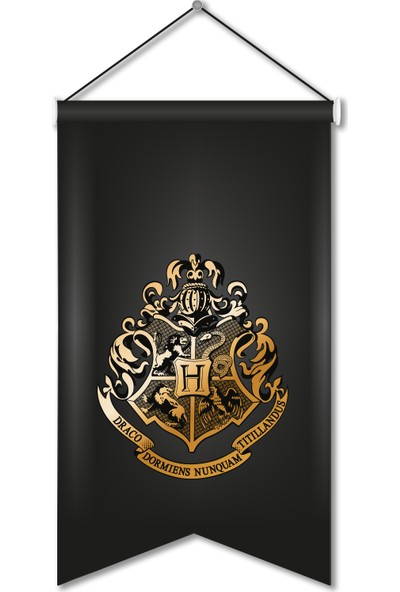 Sihir Dükkanı Lisanslı %100 Saten Kırlangıç Kesim Büyük Flama Model : Hogwarts 02 50X75CM Sihir Dükkanı Lisanslı %100 Saten Kırlangıç Kesim Büyük Flama Model : Hogwarts 02 50X75CM
