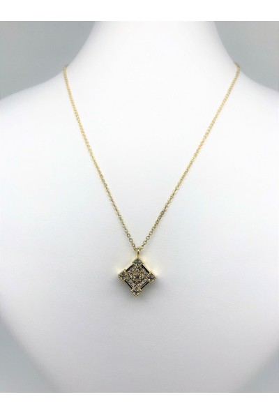 Zincirs Zirkon Taşlı Kare Kolye