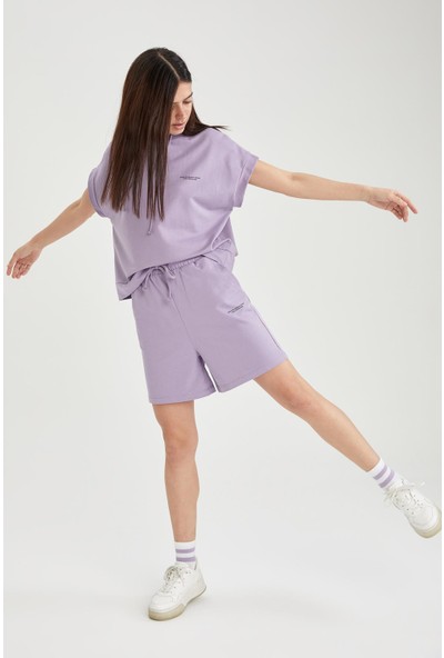 DeFacto Yazı Baskılı Organik Pamuklu Beli Bağcıklı Relax Fit Mini Şort T5686AZ21SP