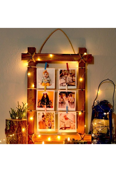 Anı Sepeti Ahşap LED Işıklı Ipli Mandallı Fotoğraf Çerçevesi Kahverengi 35X50 cm Anı Sepeti Ahşap LED Işıklı Ipli Mandallı Fotoğraf Çerçevesi Kahverengi 35X50 cm