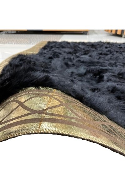 Bienna Fur Kaymaz Taban Siyah Toskana Gold Bordür Doğal Deri Halı / Kilim Bienna Fur Kaymaz Taban Siyah Toskana Gold Bordür Doğal Deri Halı / Kilim