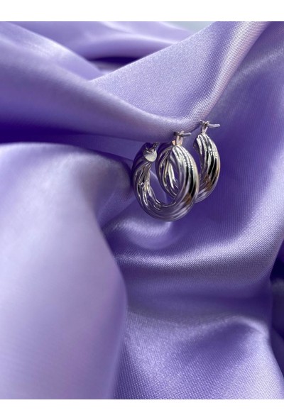 Amon Jewelry 925 Ayar Gümüş Halka Burgulu Küpe Amon Jewelry 925 Ayar Gümüş Halka Burgulu Küpe