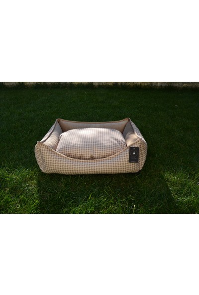 Panda Gri Desenli Medium Köpek Yatağı Panda Gri Desenli Medium Köpek Yatağı