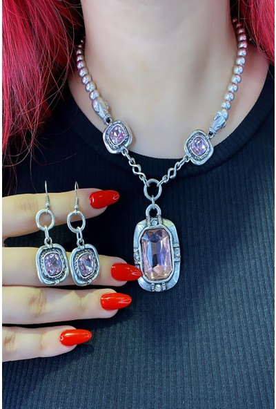 Mooni Accessories Açık Pembe Zirkon Taşlı Modern Tasarım Mat Gümüş Kaplama Kolye,bileklik,yüzük,küpe Set Mooni Accessories Açık Pembe Zirkon Taşlı Modern Tasarım Mat Gümüş Kaplama Kolye,bileklik,yüzük,küpe Set