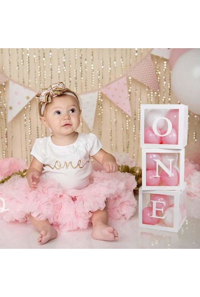 Patladı Gitti One Yazılı Beyaz Kutu ve Balon Seti Kız Bebek 1 Yaş Doğum Günü Kutlama Patladı Gitti One Yazılı Beyaz Kutu ve Balon Seti Kız Bebek 1 Yaş Doğum Günü Kutlama