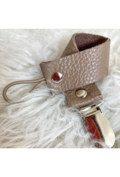 Li Puna Korumalı Metal Klips Deri Emzik Askısı