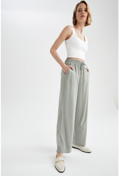 DeFacto Bağcıklı Beli Relax Fit Geniş Paça Palazzo Pantolon N5396AZ21SM
