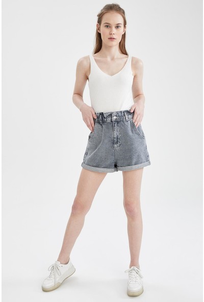 DeFacto Relax Fit Mini Jean Şort U3022AZ21SM DeFacto Relax Fit Mini Jean Şort U3022AZ21SM