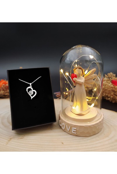 VegaGiftShop Işıklı Kalp Tutan Melek Love Cam Fanus & 100 Dilde Seni Seviyorum Kolye Set VegaGiftShop Işıklı Kalp Tutan Melek Love Cam Fanus & 100 Dilde Seni Seviyorum Kolye Set