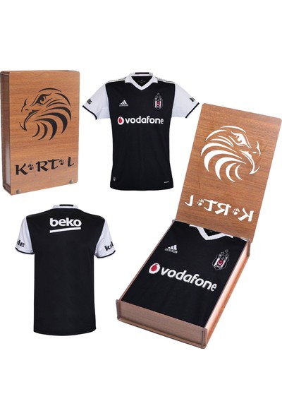 Beşiktaş Lisanslı Üç Yıldızlı Siyah Forma 2016 / 2017 Hediyelik Ahşap Kutulu Beşiktaş Lisanslı Üç Yıldızlı Siyah Forma 2016 / 2017 Hediyelik Ahşap Kutulu