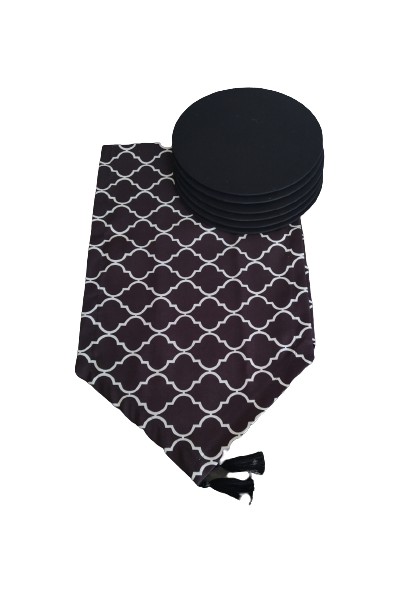 Dehaberkstore Siyah Üzeri Beyaz Moroccan Desen Runner+6 Adet Siyah Amerikan Servis Supla Seti Dehaberkstore Siyah Üzeri Beyaz Moroccan Desen Runner+6 Adet Siyah Amerikan Servis Supla Seti