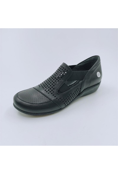 Mammamia D21YA-3055 Lastikli Deri Günlük Kadın Ayakkabı Mammamia D21YA-3055 Lastikli Deri Günlük Kadın Ayakkabı