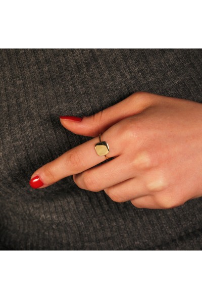 Adil Idil Kuyumculuk Kare Kesim Taşsız Yüzük Adil Idil Kuyumculuk Kare Kesim Taşsız Yüzük