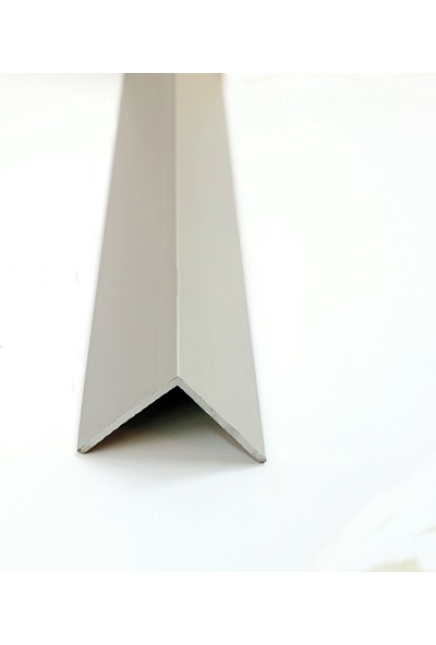 Şahin Alüminyum Köşe Profili Alüminyum Köşebent L Profil 1,5 cm x 1,5 cm x 100 cm Şahin Alüminyum Köşe Profili Alüminyum Köşebent L Profil 1,5 cm x 1,5 cm x 100 cm