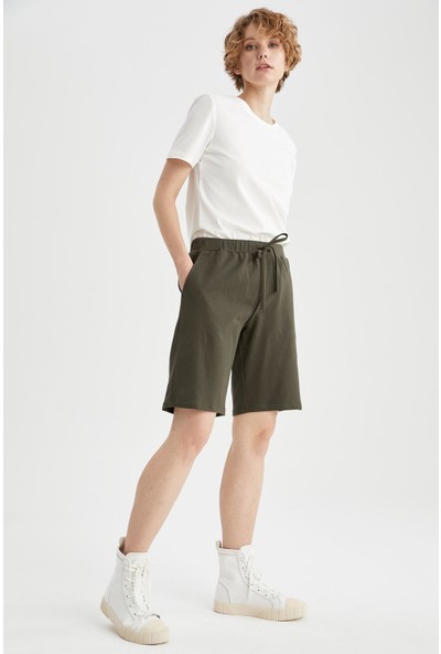 Defacto Beli Bağcıklı Relax Fit Bermuda Şort N7439AZ21SM Defacto Beli Bağcıklı Relax Fit Bermuda Şort N7439AZ21SM