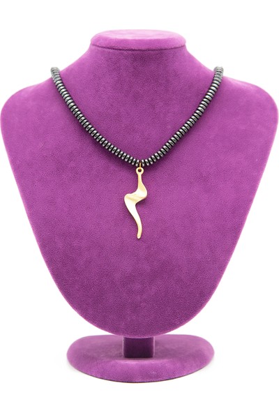 Yodalab Store Gold Şimşek Model Hematit Taşlı Kolye Yodalab Store Gold Şimşek Model Hematit Taşlı Kolye