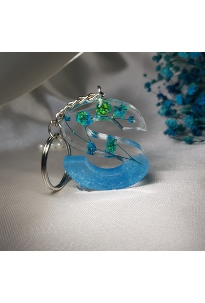 Sultan S Harfi Mavi Çiçekli Epoksi Anahtarlık Sultan S Harfi Mavi Çiçekli Epoksi Anahtarlık