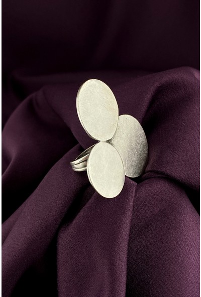 Mooni Accessories Baloncuk Antik Gümüş Kaplama Yüzük Ayarlanabilir Ölçülü Mooni Accessories Baloncuk Antik Gümüş Kaplama Yüzük Ayarlanabilir Ölçülü