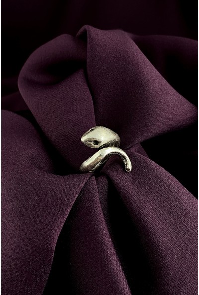 Mooni Accessories Yılan Tasarım Antik Gümüş Kaplama Ayarlanabilir Ölçülü Yüzük Mooni Accessories Yılan Tasarım Antik Gümüş Kaplama Ayarlanabilir Ölçülü Yüzük