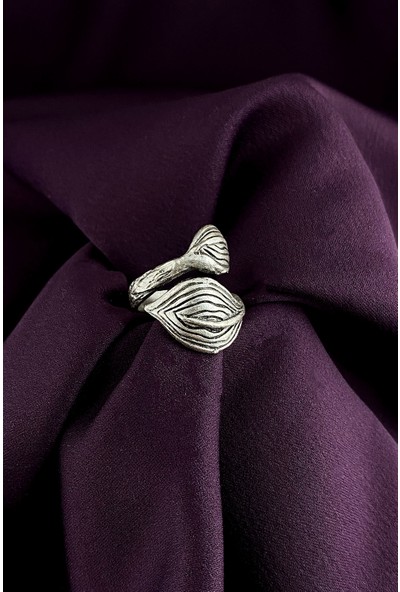 Mooni Accessories Ikili Yaprak Model Antik Gümüş Kaplama Ayarlanabilir Yüzük Mooni Accessories Ikili Yaprak Model Antik Gümüş Kaplama Ayarlanabilir Yüzük