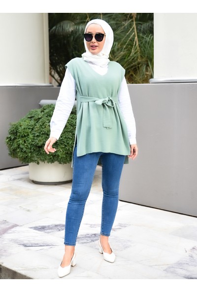 Por La Cara V Yaka Yırtmaçlı ve Kemerli Triko Süveter - Çağla - Por La Cara