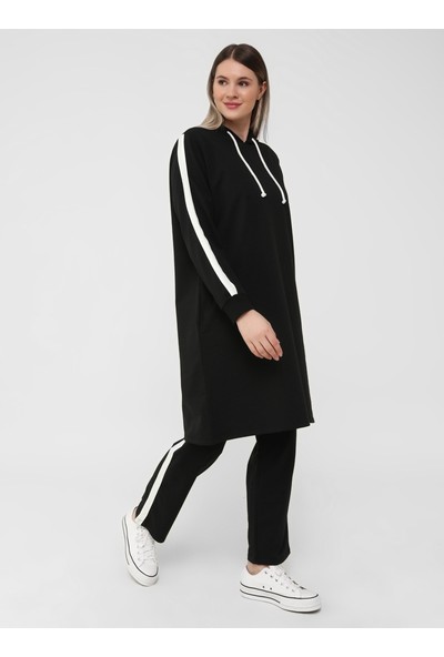 Alia Büyük Beden Doğal Kumaşlı Spor Tunik&pantolon Ikili Spor Takım Alia Büyük Beden Doğal Kumaşlı Spor Tunik&pantolon Ikili Spor Takım