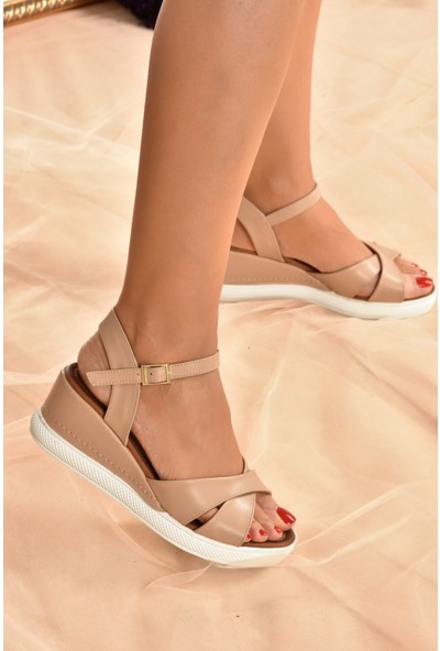 Fox Shoes Ten Kadın Dolgu Topuklu Ayakkabı K674305009