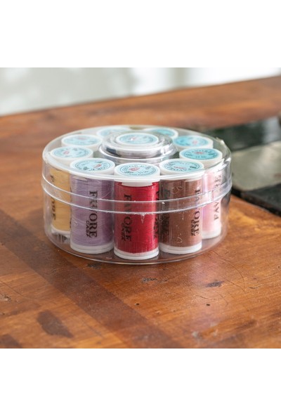 Favore Casa 10'lu Makaralı İplik Seti Favore Casa 10'lu Makaralı İplik Seti