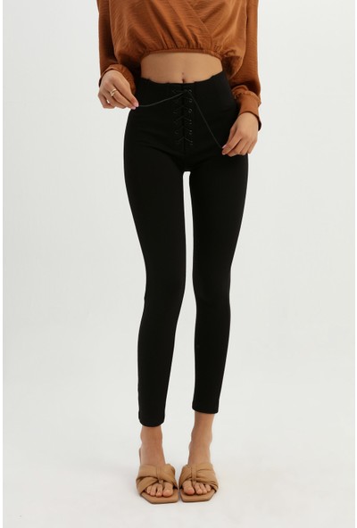 Quzu Bağcık Detaylı Yüksek Bel Tayt Siyah