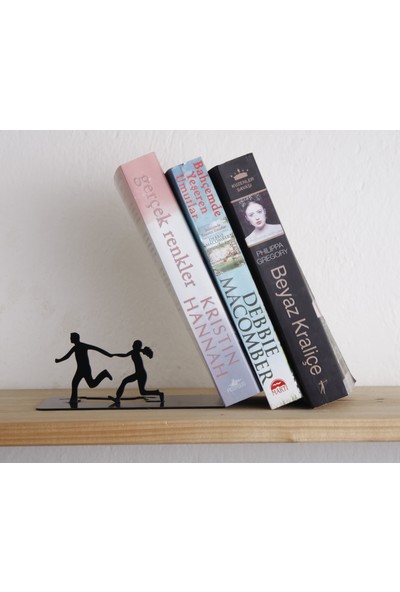 Mgroup Kaçan Çift Kitap Desteği