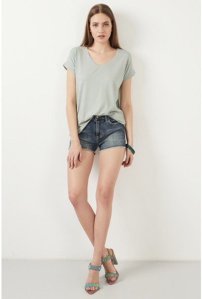 Lela V Yaka Bluz Kadın Bluz 5862000 Lela V Yaka Bluz Kadın Bluz 5862000