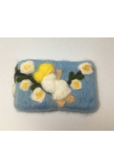 Süslü Toka Aksesuar Dalda Oturan Kız Desenli Süslü Süs Keçe Sabun