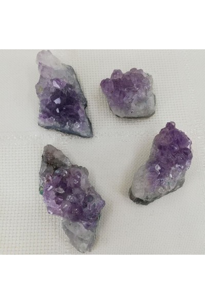 ByKolyeucum Doğal Ametist Taşı Ham Parça 5 x 8 cm KLCKT0073 ByKolyeucum Doğal Ametist Taşı Ham Parça 5 x 8 cm KLCKT0073