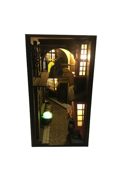 İnfinity Dekor Infinity Book Nooks Harry Potter Diagon Yolu Işıklı Kitaplık Dekoru İnfinity Dekor Infinity Book Nooks Harry Potter Diagon Yolu Işıklı Kitaplık Dekoru