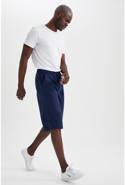 Defacto Regular Fit Basic Kapri Şort U3918AZ21SM Defacto Regular Fit Basic Kapri Şort U3918AZ21SM
