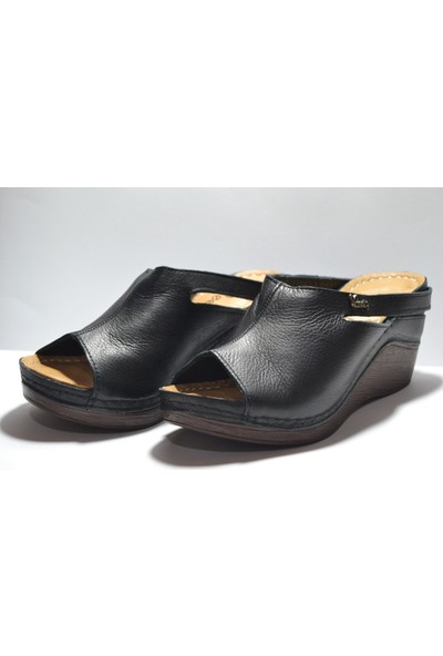 Beety BY87.1001 Siyah Hakiki Deri Dolgu Topuk Kadın Terlik