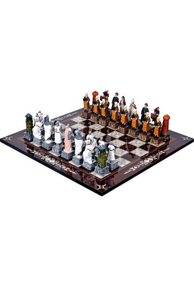 Vuki Orta Boy Osmanlı - Haçlı Satranç Takımı Kanuni Sultan Süleyman Vs Beyaz Haçlı Vuki Orta Boy Osmanlı - Haçlı Satranç Takımı Kanuni Sultan Süleyman Vs Beyaz Haçlı