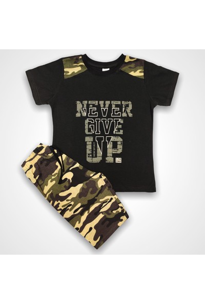 Atütü Erkek Çocuk Never Give Up 2'li Şort Takım Atütü Erkek Çocuk Never Give Up 2'li Şort Takım
