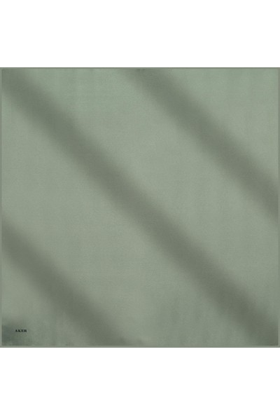 Aker 90X90 7747758 Düz Taşlanmış İpek Krep Saten Aker 90X90 7747758 Düz Taşlanmış İpek Krep Saten