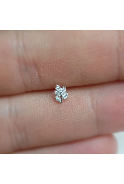 Takıconcept 925 Ayar Gümüş Taşlı Yaprak Hızma Takıconcept 925 Ayar Gümüş Taşlı Yaprak Hızma