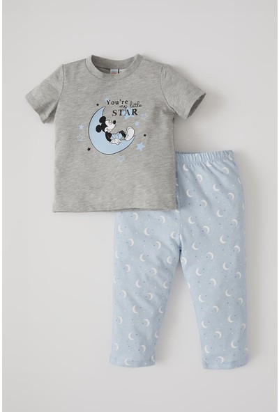 Defacto Erkek Bebek Mickey Mouse Lisanslı Kısa Kol Pijama Takımı T9121A221SP Defacto Erkek Bebek Mickey Mouse Lisanslı Kısa Kol Pijama Takımı T9121A221SP