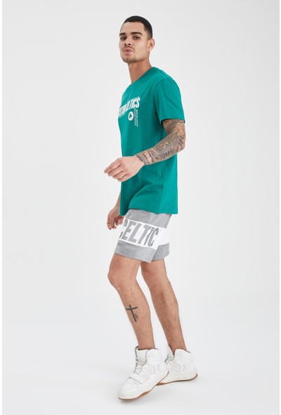 Defacto Regular Fit NBA Lisanslı Spor Şortu N7546AZ21SM