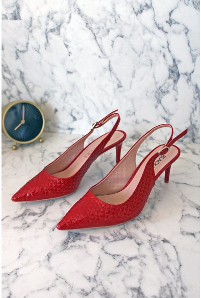 Bileklikli Topuklu Ayakkabı Mersedes Kırmızı Bileklikli Topuklu Ayakkabı Mersedes Kırmızı