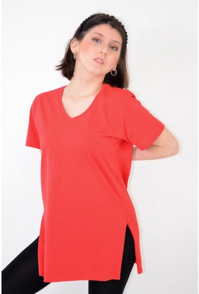 Koza Kadın V Yaka Yandan Yırtmaçlı Kısa Kollu Penye Tişört 8783 Koza Kadın V Yaka Yandan Yırtmaçlı Kısa Kollu Penye Tişört 8783