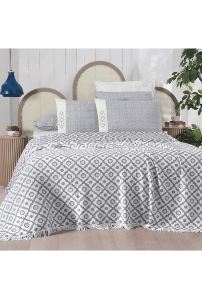 Sarev Armando V1 Çift Kişilik Pike Takımı Sarev Armando V1 Çift Kişilik Pike Takımı